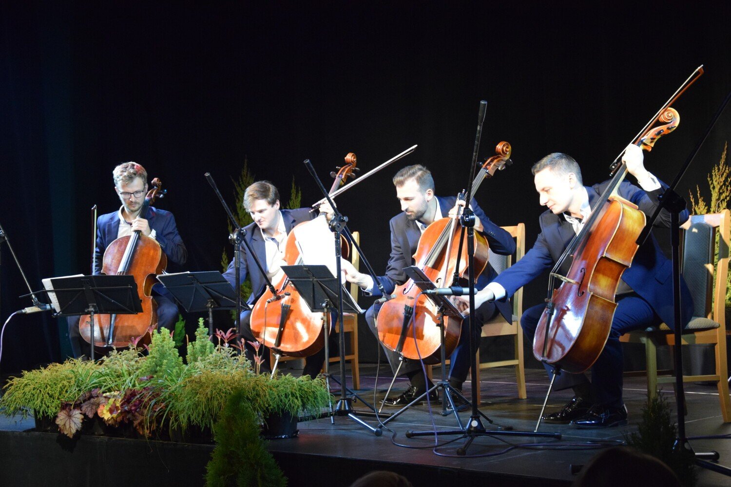 Chopin i wiolonczela? Czemu nie! Udowodnił to Polish Cello Quartet na ...