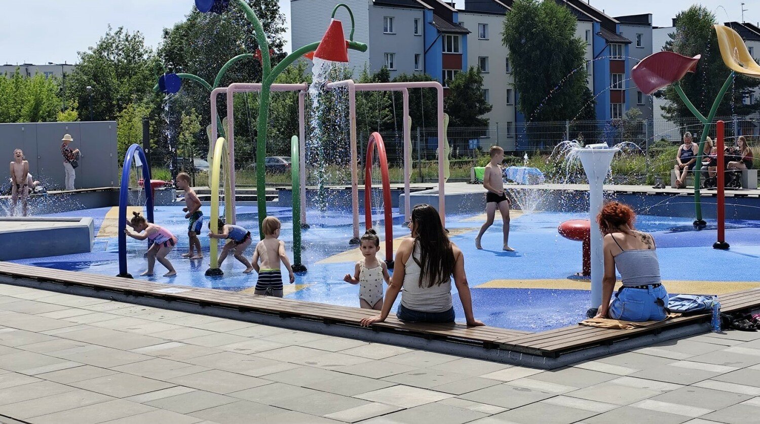 Na ochłodę w upalne dni... kompleks basenów Aquara w Radomsku. ZDJĘCIA ...